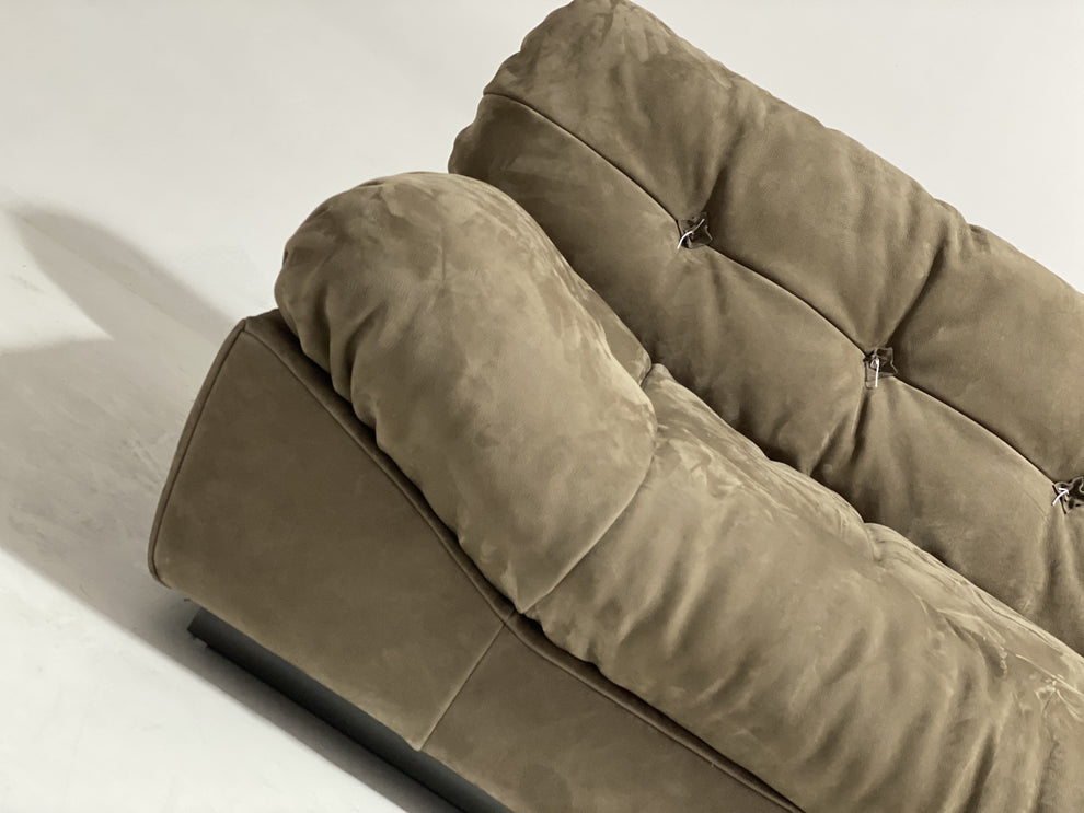 Baxter Milano Sofa – daylight