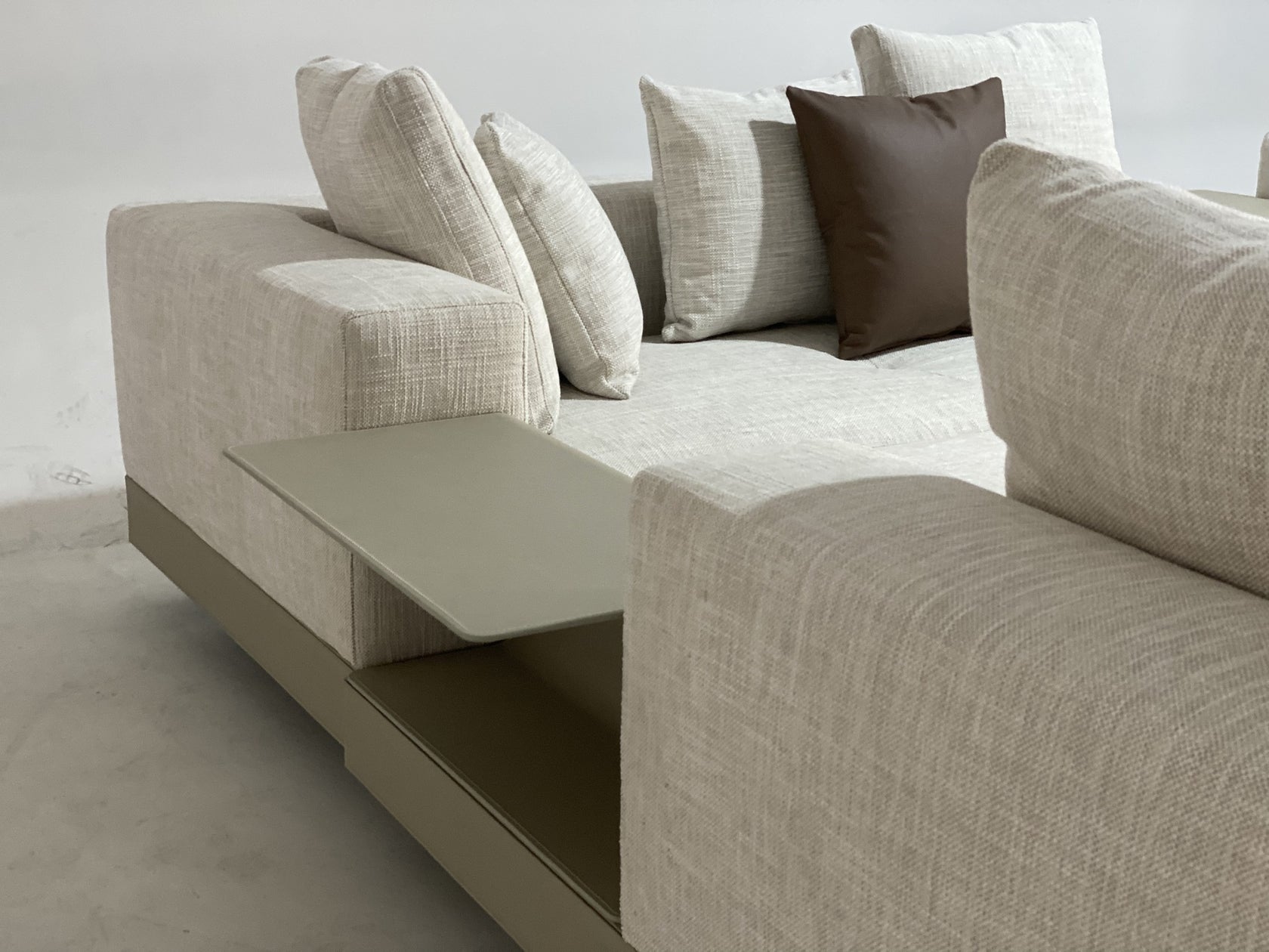 Minotti Connery sofa – Daylight Furniture