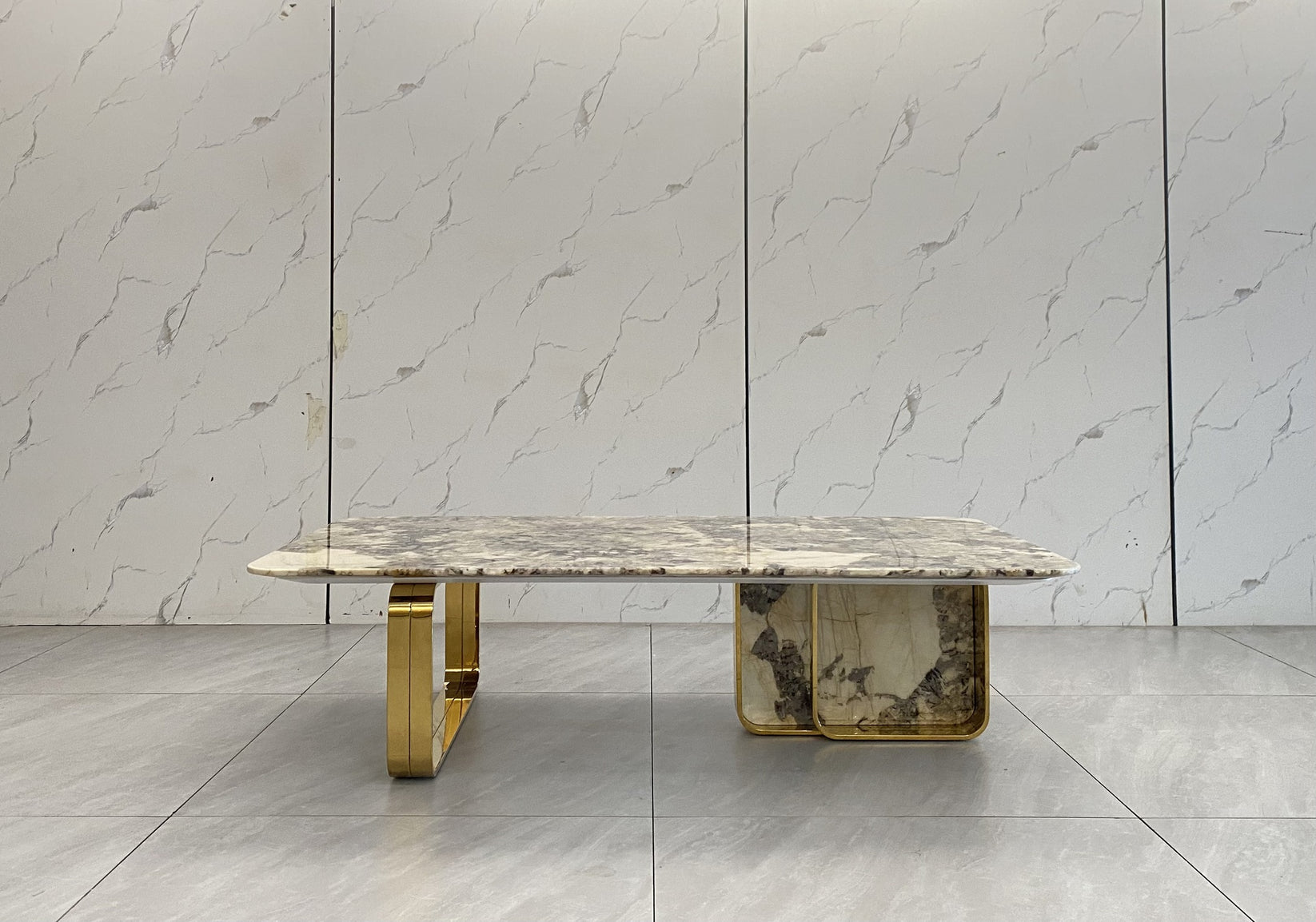 Cornelio Cappellini Nova Coffee Table – daylight